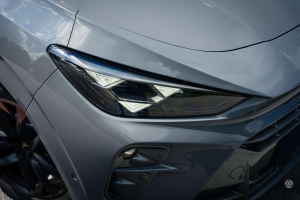 Pelēks Cupra Terramar 2024 Viļņa, ar dzinēja tilpumu 1.50 L un nobraukumu 17 tūkst. km par 33800 €, foto 8 vietnē AUTOMOTO.COM.LV