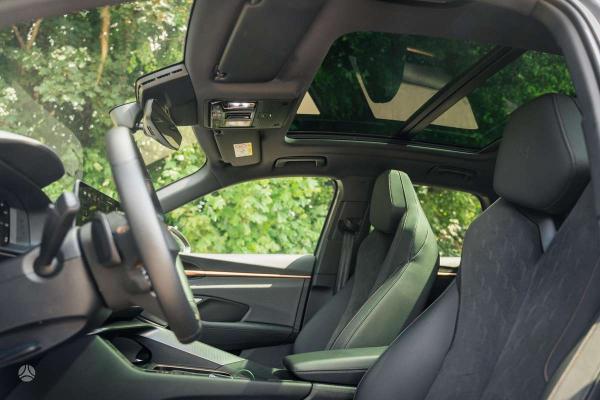 Pelēks Cupra Terramar 2024 Viļņa, ar dzinēja tilpumu 1.50 L un nobraukumu 17 tūkst. km par 33800 €, foto 10 vietnē AUTOMOTO.COM.LV