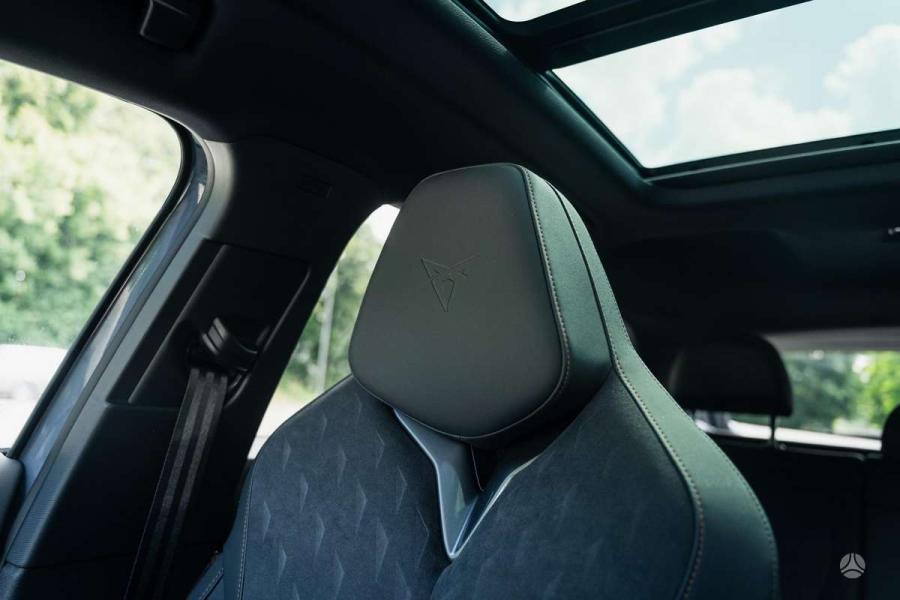 Серый Cupra Terramar 2024 в Вильнюс, объемом двигателя 1.50 л и пробегом 17 тыс. км за 33800 €, фото 19 на AUTOMOTO.COM.LV
