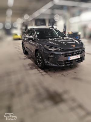 Pelēks Cupra Terramar 2025 Viļņa, ar dzinēja tilpumu 1.50 L un nobraukumu 32 tūkst. km par 32500 €, foto 3 vietnē AUTOMOTO.COM.LV