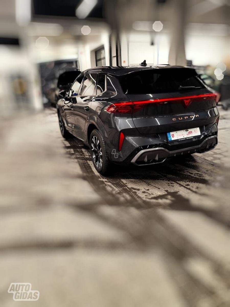 Pelēks Cupra Terramar 2025 Viļņa, ar dzinēja tilpumu 1.50 L un nobraukumu 32 tūkst. km par 32500 €, foto 8 vietnē AUTOMOTO.COM.LV