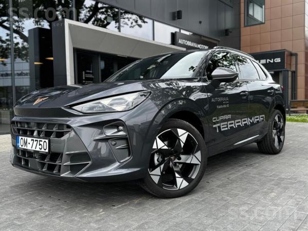 Серый Cupra Terramar 2025 в Рига, объемом двигателя 1.50 л и пробегом 10 тыс. км за 34700 €, фото 3 на AUTOMOTO.COM.LV