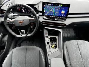 Pelēks Cupra Terramar 2025 Rīga, ar dzinēja tilpumu 1.50 L un nobraukumu 10 tūkst. km par 34700 €, foto 8 vietnē AUTOMOTO.COM.LV