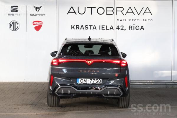 Pelēks Cupra Terramar 2025 Rīga, ar dzinēja tilpumu 1.50 L un nobraukumu 18 tūkst. km par 33990 €, foto 8 vietnē AUTOMOTO.COM.LV
