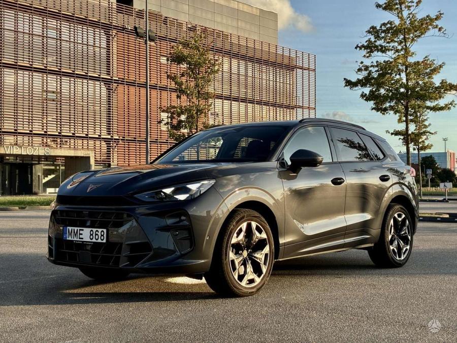 Серый Cupra Terramar 2026 в Вильнюс, объемом двигателя 1.98 л и пробегом 13 тыс. км за 43500 €, фото 4 на AUTOMOTO.COM.LV