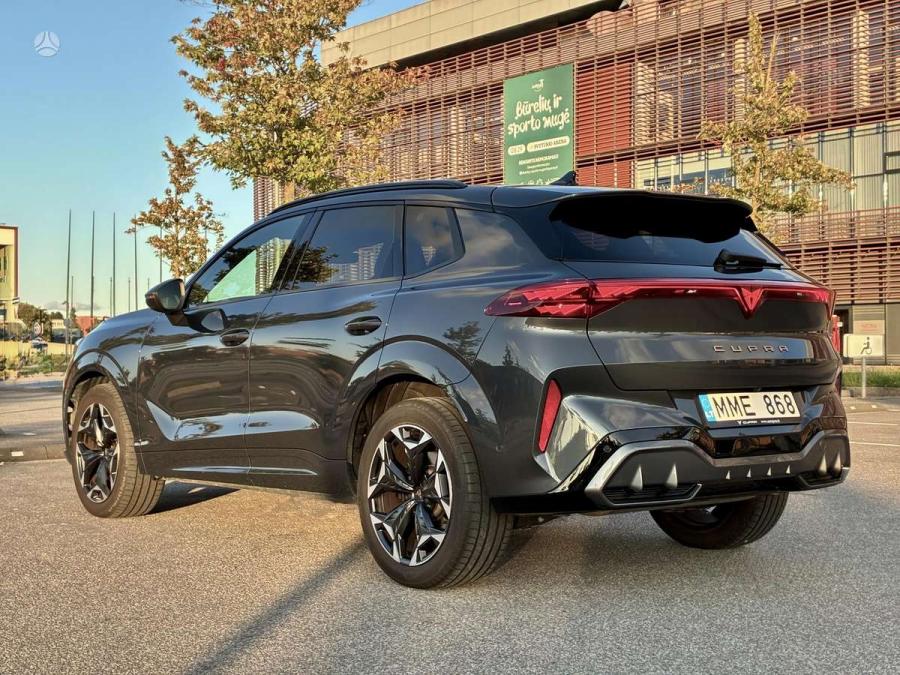 Серый Cupra Terramar 2026 в Вильнюс, объемом двигателя 1.98 л и пробегом 13 тыс. км за 43500 €, фото 7 на AUTOMOTO.COM.LV