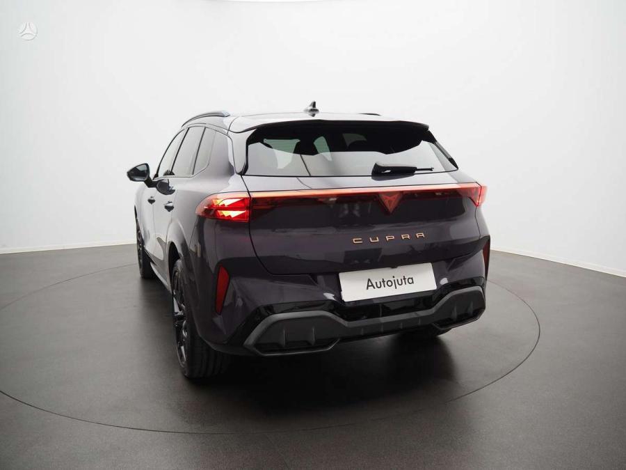 Grey Cupra Terramar 2026 in Vilnius, with an engine capacity of 1.98 L and mileage of 10 thousand km for 42900 €, photo 7 on AUTOMOTO.COM.LV