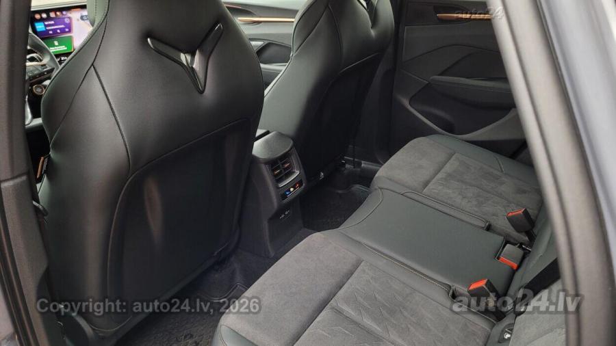 Pelēks Cupra Terramar 2024 Pērnava, ar dzinēja tilpumu 2.00 L un nobraukumu 24 tūkst. km par 46990 €, foto 13 vietnē AUTOMOTO.COM.LV