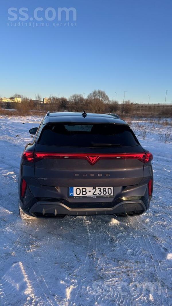 Violets Cupra Terramar 2025 Rīga, ar dzinēja tilpumu 1.50 L un nobraukumu 19 tūkst. km par 36200 €, foto 5 vietnē AUTOMOTO.COM.LV