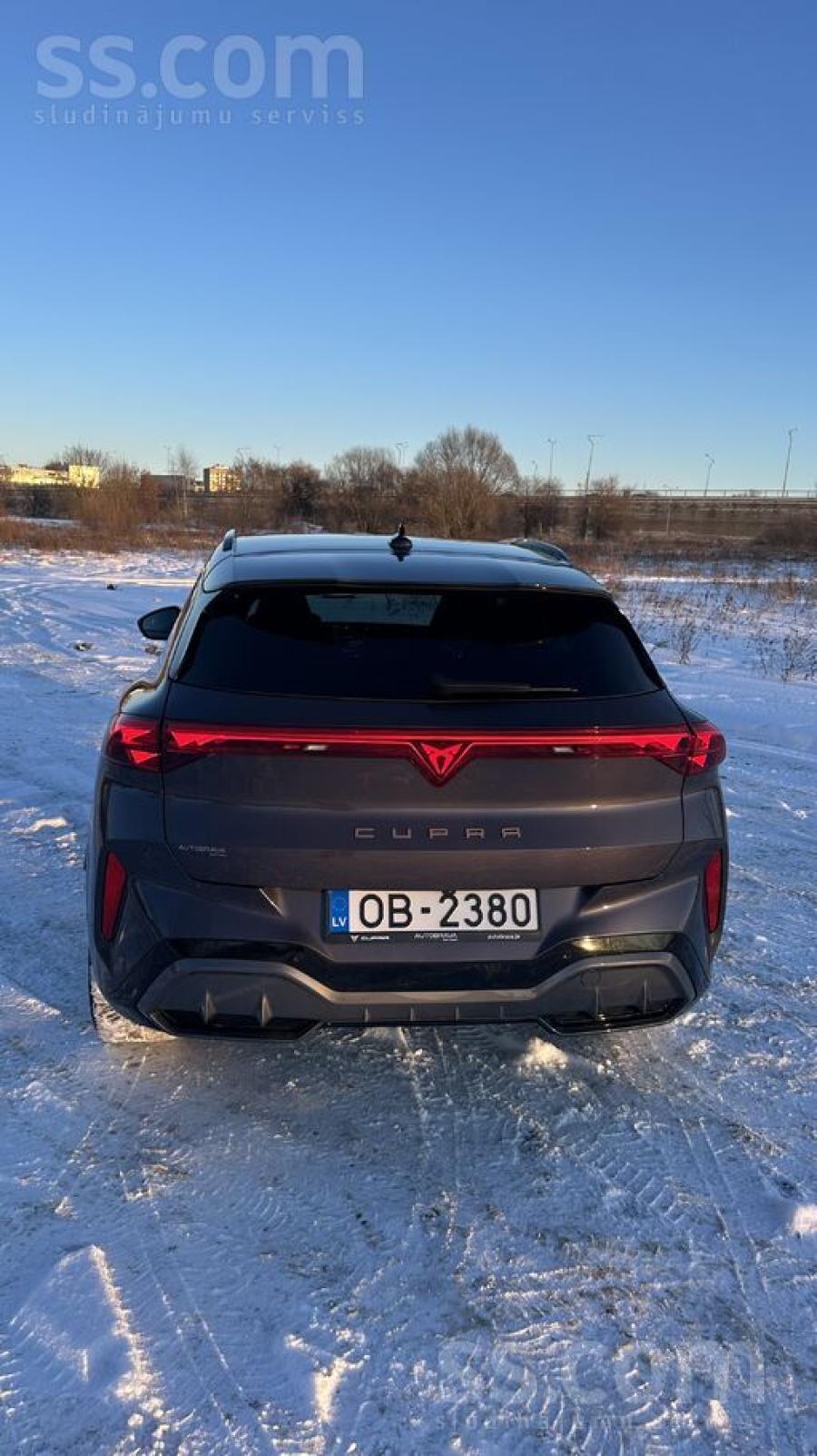 Фиолетовый Cupra Terramar 2025 в Рига, объемом двигателя 1.50 л и пробегом 19 тыс. км за 36200 €, фото 5 на AUTOMOTO.COM.LV