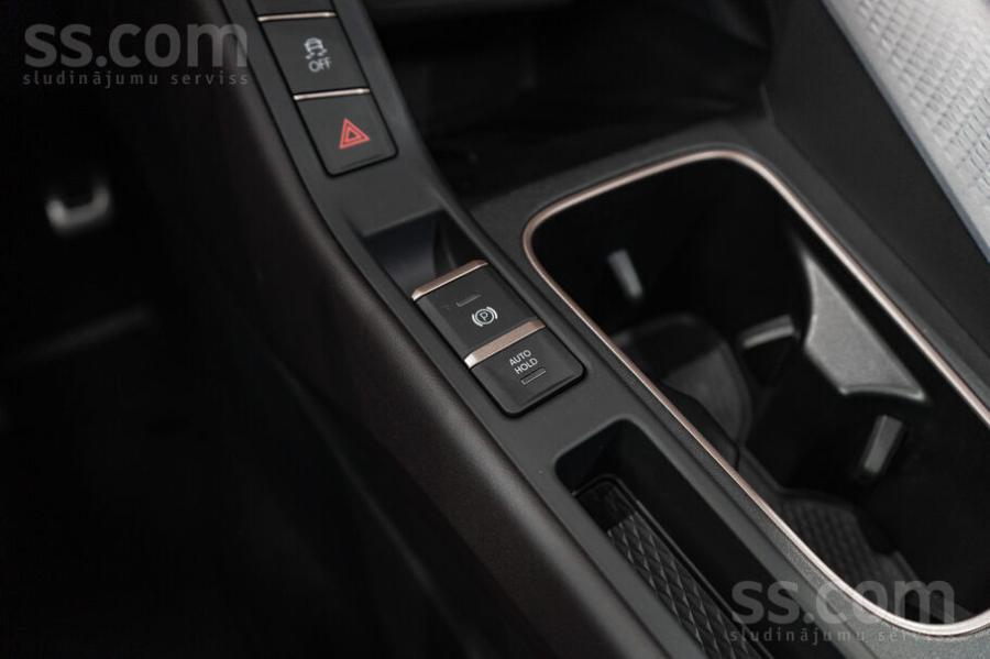Violet Cupra Terramar 2025 in Riga, with an engine capacity of 2.00 L and mileage of 16 thousand km for 37900 €, photo 30 on AUTOMOTO.COM.LV