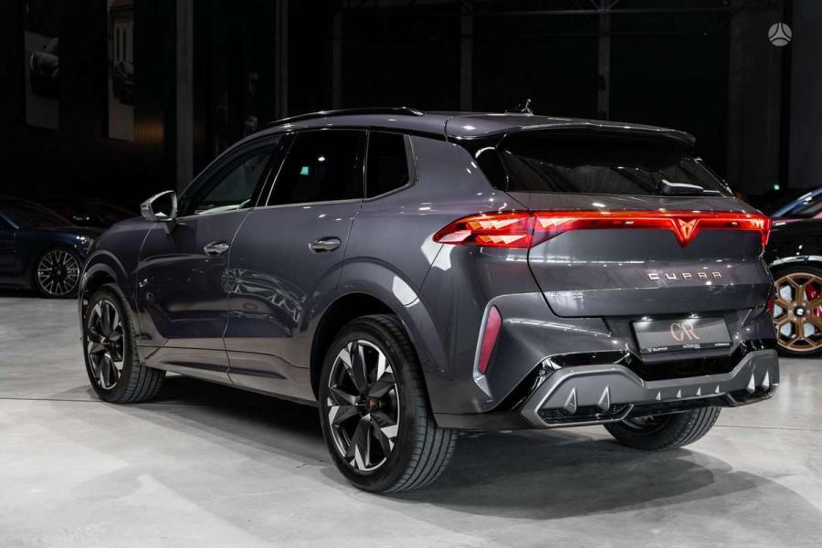 Violets Cupra Terramar 2025 Rīga, ar dzinēja tilpumu 1.98 L un nobraukumu 16 tūkst. km par 36900 €, foto 7 vietnē AUTOMOTO.COM.LV