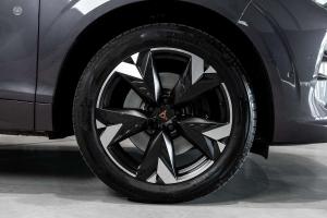 Violets Cupra Terramar 2025 Rīga, ar dzinēja tilpumu 1.98 L un nobraukumu 16 tūkst. km par 36900 €, foto 8 vietnē AUTOMOTO.COM.LV