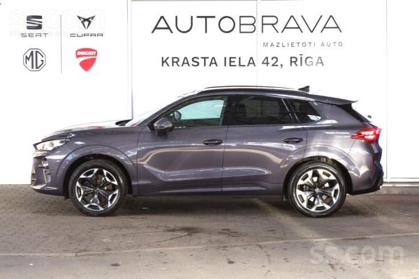 Violet Cupra Terramar 2025 in Riga, with an engine capacity of 2.00 L and mileage of 18 thousand km for 37990 €, photo 5 on AUTOMOTO.COM.LV