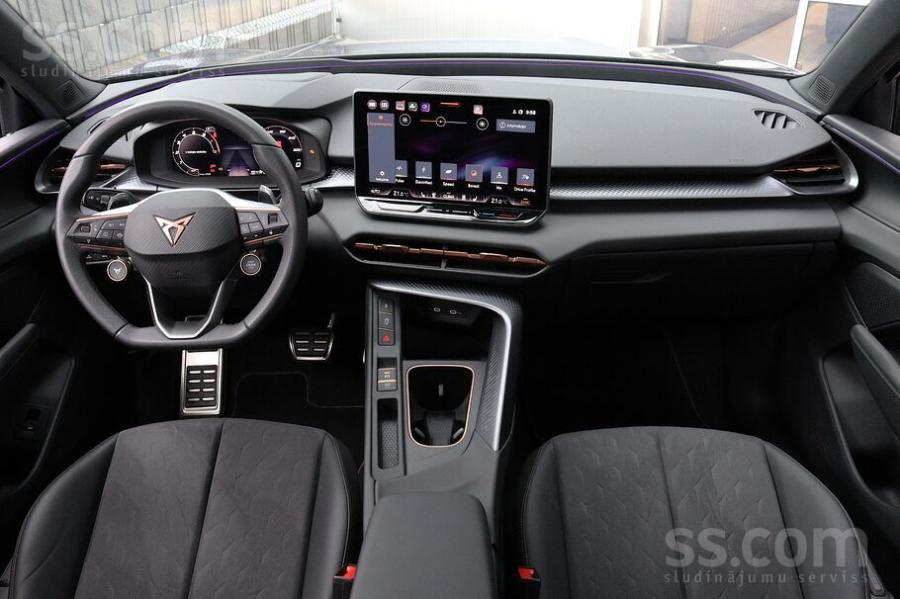 Violet Cupra Terramar 2025 in Riga, with an engine capacity of 2.00 L and mileage of 18 thousand km for 37990 €, photo 29 on AUTOMOTO.COM.LV
