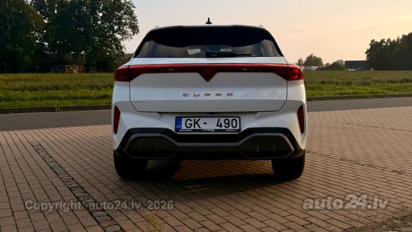 Balts Cupra Terramar 2025 Rīga, ar dzinēja tilpumu 2.00 L un nobraukumu 10 tūkst. km par 34900 €, foto 6 vietnē AUTOMOTO.COM.LV