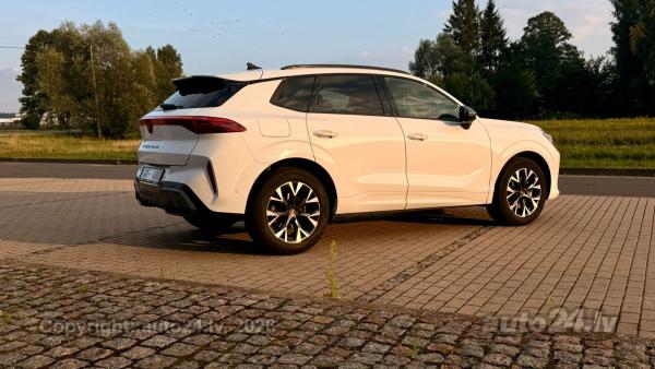 Balts Cupra Terramar 2025 Rīga, ar dzinēja tilpumu 2.00 L un nobraukumu 10 tūkst. km par 34900 €, foto 8 vietnē AUTOMOTO.COM.LV