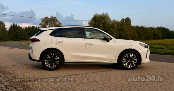 Balts Cupra Terramar 2025 Rīga, ar dzinēja tilpumu 2.00 L un nobraukumu 10 tūkst. km par 34900 €, foto 9 vietnē AUTOMOTO.COM.LV