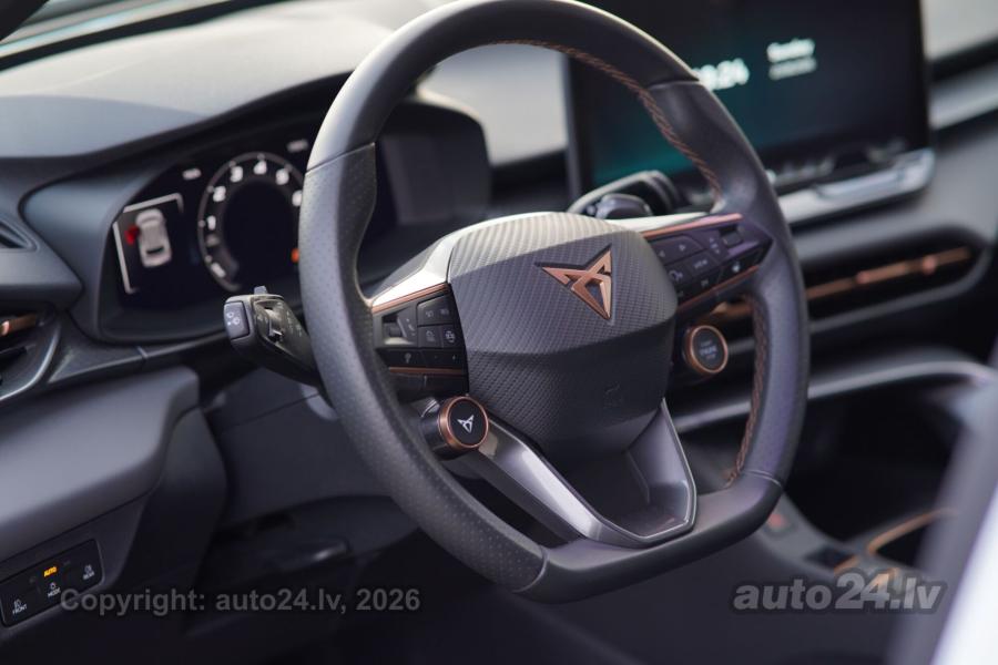White Cupra Terramar 2025 in Riga, with an engine capacity of 2.00 L and mileage of 10 thousand km for 34900 €, photo 17 on AUTOMOTO.COM.LV