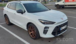 Белый Cupra Terramar 2025 в Лиепая, объемом двигателя 1.50 л и пробегом 15 тыс. км за 33000 €, фото 3 на AUTOMOTO.COM.LV