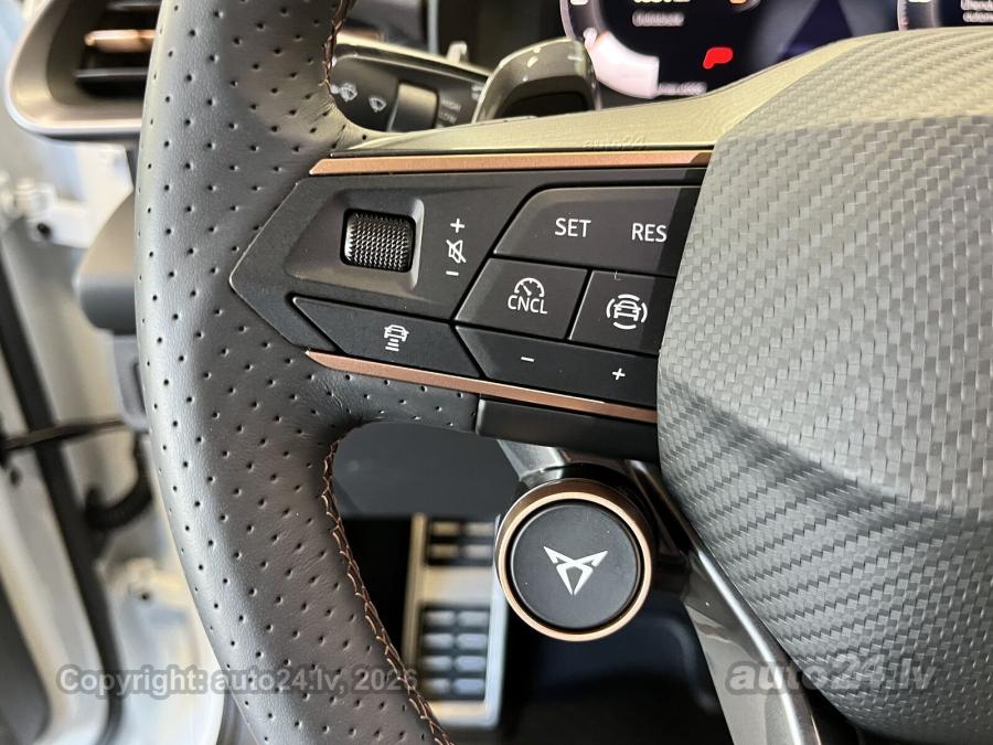 Balts Cupra Terramar 2025 Tallina, ar dzinēja tilpumu 2.00 L un nobraukumu 5 tūkst. km par 45900 €, foto 14 vietnē AUTOMOTO.COM.LV