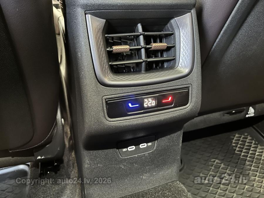 Balts Cupra Terramar 2025 Tallina, ar dzinēja tilpumu 2.00 L un nobraukumu 5 tūkst. km par 45900 €, foto 23 vietnē AUTOMOTO.COM.LV