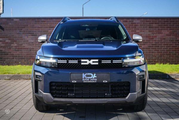 Blue Dacia Bigster 2025 in Marijampole, with an engine capacity of 1.80 L and mileage of 37 thousand km for 24950 €, photo 3 on AUTOMOTO.COM.LV
