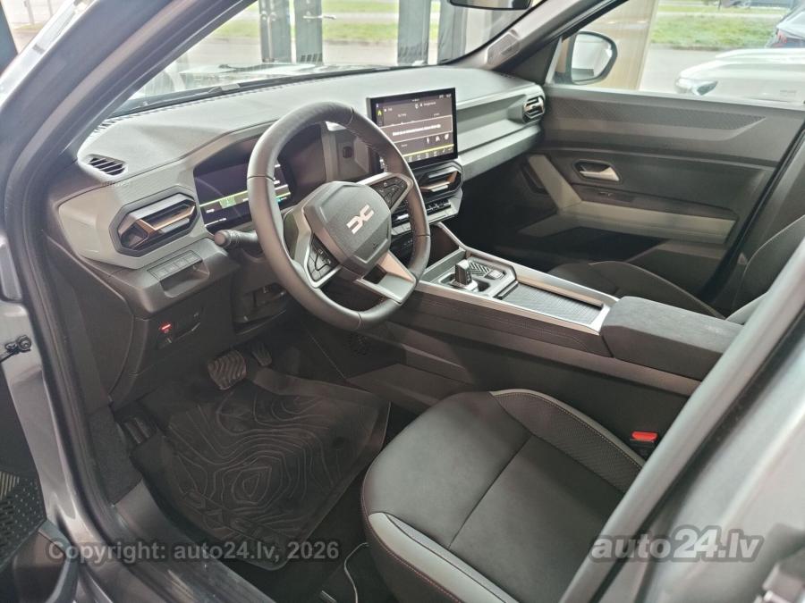 Grey Dacia Bigster 2025 in Tartu, with an engine capacity of 1.80 L and mileage of 11 thousand km for 32290 €, photo 6 on AUTOMOTO.COM.LV