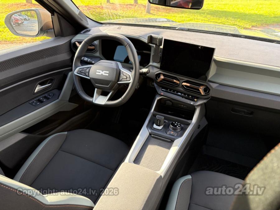 Dacia Bigster 2026 Rakvere, ar dzinēja tilpumu 1.20 L un nobraukumu 1 tūkst. km par 32990 €, foto 3 vietnē AUTOMOTO.COM.LV