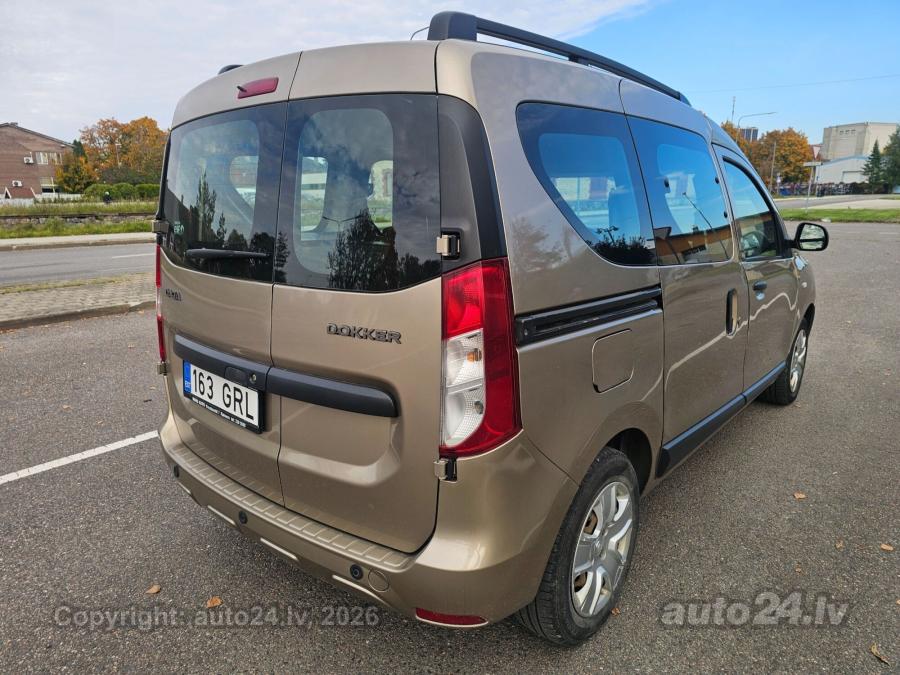 Beige Dacia Dokker 2021 in Paide, with an engine capacity of 1.50 L and mileage of 177 thousand km for 7990 €, photo 5 on AUTOMOTO.COM.LV