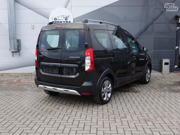 Black Dacia Dokker 2016 in Ramuciai, with an engine capacity of 1.20 L and mileage of 172 thousand km for 5650 €, photo 11 on AUTOMOTO.COM.LV