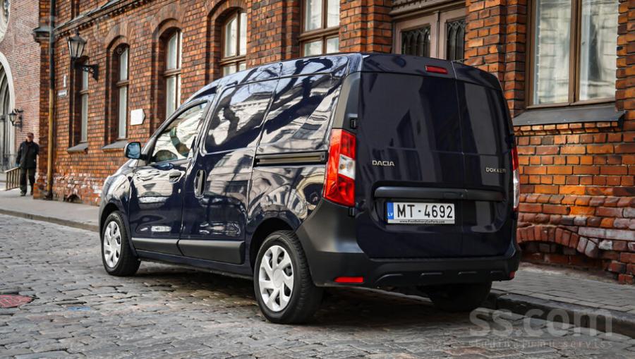 Zils Dacia Dokker 2021 Rīga, ar dzinēja tilpumu 1.50 L un nobraukumu 150 tūkst. km par 5950 €, foto 4 vietnē AUTOMOTO.COM.LV
