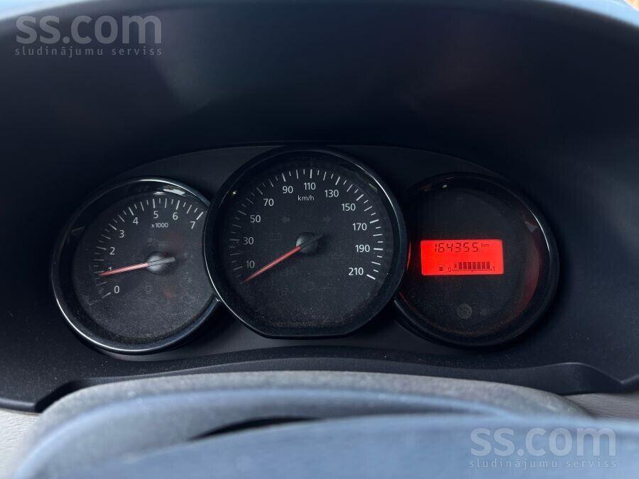 Zils Dacia Dokker 2015 Rīga, ar dzinēja tilpumu 1.50 L un nobraukumu 164 tūkst. km par 3950 €, foto 10 vietnē AUTOMOTO.COM.LV