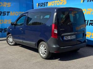 Zils Dacia Dokker 2015 Rīga, ar dzinēja tilpumu 1.50 L un nobraukumu 164 tūkst. km par 3950 €, foto 3 vietnē AUTOMOTO.COM.LV