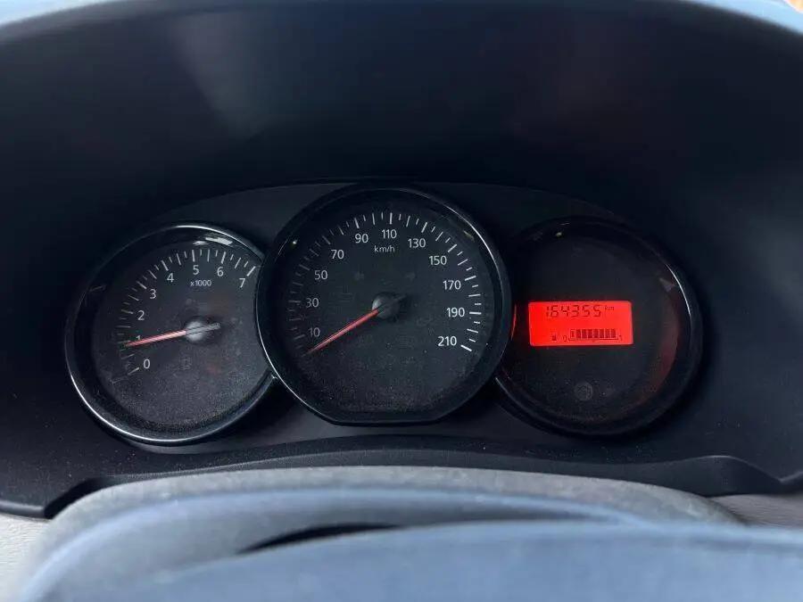 Zils Dacia Dokker 2015 Rīga, ar dzinēja tilpumu 1.50 L un nobraukumu 164 tūkst. km par 3950 €, foto 10 vietnē AUTOMOTO.COM.LV
