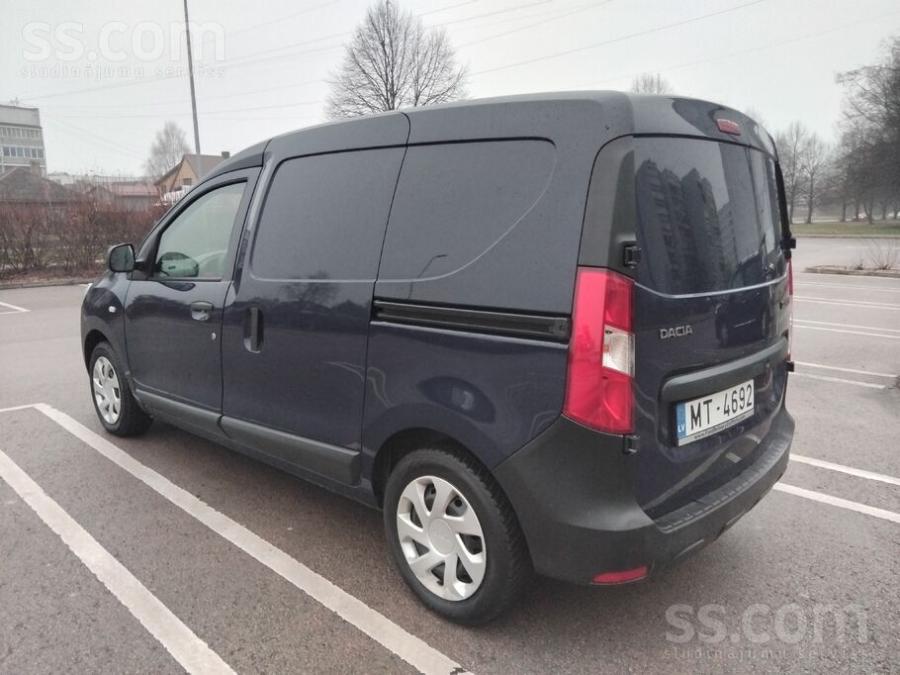 Zils Dacia Dokker 2021 Rīga, ar dzinēja tilpumu 1.50 L un nobraukumu 148 tūkst. km par 6700 €, foto 4 vietnē AUTOMOTO.COM.LV