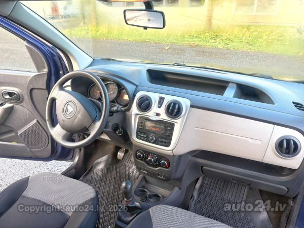 Blue Dacia Dokker 2013 in Tallinn, with an engine capacity of 1.60 L and mileage of 278 thousand km for 2990 €, photo 11 on AUTOMOTO.COM.LV