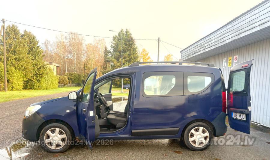 Blue Dacia Dokker 2013 in Tallinn, with an engine capacity of 1.60 L and mileage of 278 thousand km for 2990 €, photo 15 on AUTOMOTO.COM.LV