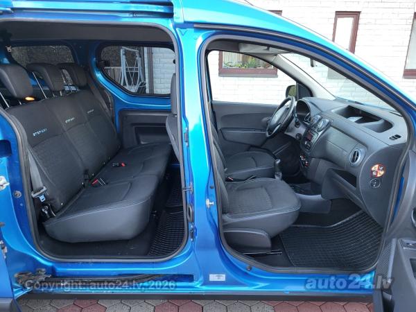 Zils Dacia Dokker 2016 Tallina, ar dzinēja tilpumu 1.50 L un nobraukumu 212 tūkst. km par 4999 €, foto 7 vietnē AUTOMOTO.COM.LV