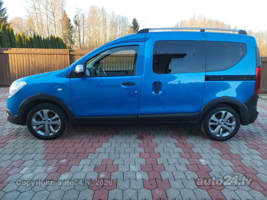 Blue Dacia Dokker 2016 in Tallinn, with an engine capacity of 1.50 L and mileage of 212 thousand km for 4999 €, photo 19 on AUTOMOTO.COM.LV