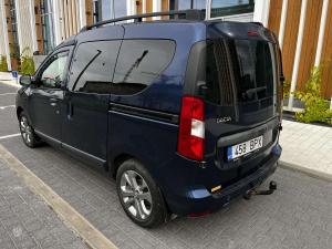 Blue Dacia Dokker 2016 in Tallinn, with an engine capacity of 1.46 L and mileage of 122 thousand km for 5490 €, photo 6 on AUTOMOTO.COM.LV