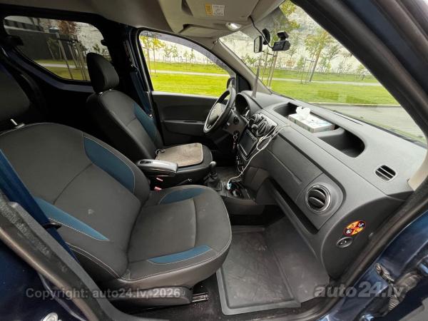 Blue Dacia Dokker 2016 in Tallinn, with an engine capacity of 1.50 L and mileage of 122 thousand km for 4999 €, photo 10 on AUTOMOTO.COM.LV
