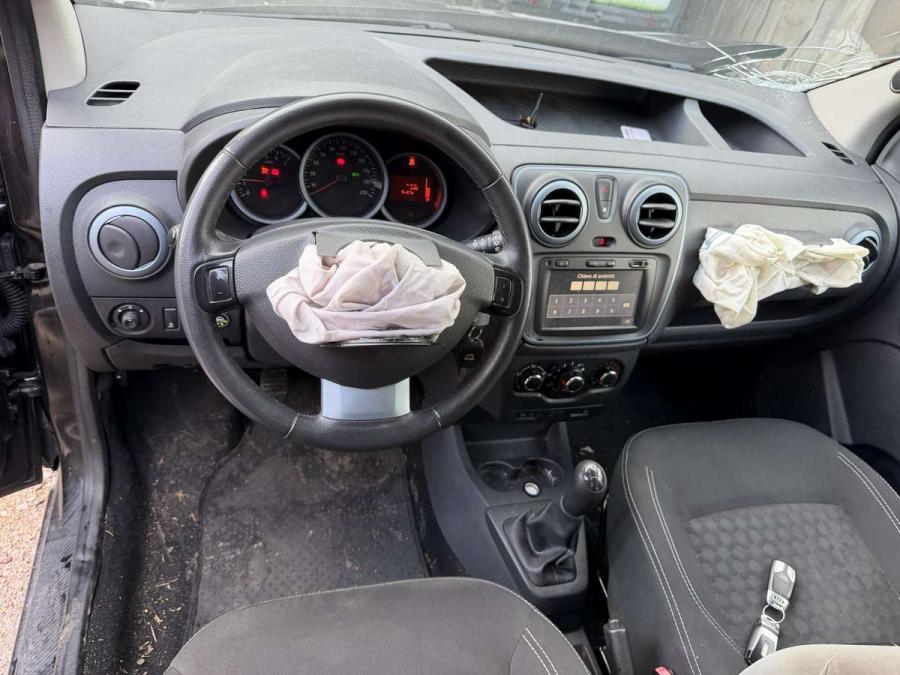 Zaļš Dacia Dokker 2017 Kauņa, ar dzinēja tilpumu 1.20 L un nobraukumu 115 tūkst. km par 2350 €, foto 11 vietnē AUTOMOTO.COM.LV