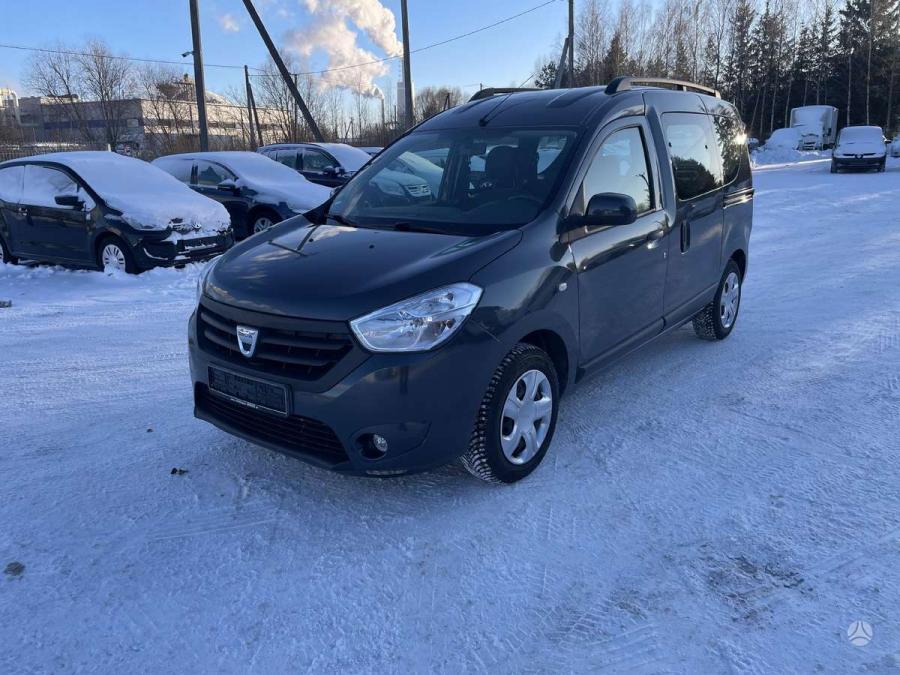 Grey Dacia Dokker 2014 in Radviliskis, with an engine capacity of 1.20 L and mileage of 98 thousand km for 5100 €, photo 1 on AUTOMOTO.COM.LV