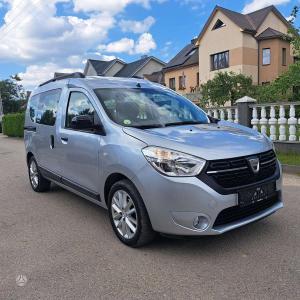 Pelēks Dacia Dokker 2020 Šauļi, ar dzinēja tilpumu 1.46 L un nobraukumu 110 tūkst. km par 6900 €, foto  vietnē AUTOMOTO.COM.LV