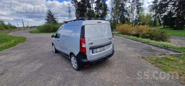 Pelēks Dacia Dokker 2015 Bauska, ar dzinēja tilpumu 1.50 L un nobraukumu 155 tūkst. km par 3200 €, foto 5 vietnē AUTOMOTO.COM.LV