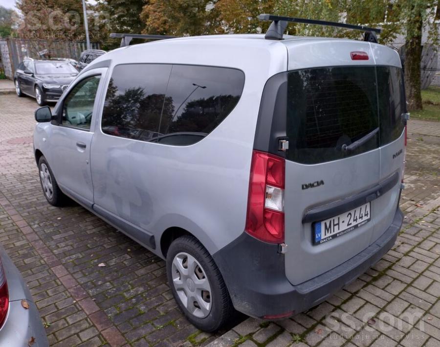 Pelēks Dacia Dokker 2019 Rīga, ar dzinēja tilpumu 1.50 L un nobraukumu 241 tūkst. km par 2800 €, foto 5 vietnē AUTOMOTO.COM.LV
