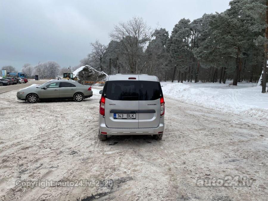 Серый Дачия Доккер 2014 в Таллин, объемом двигателя 1.50 л и пробегом 241 тыс. км за 4900 €, фото 3 на AUTOMOTO.COM.LV