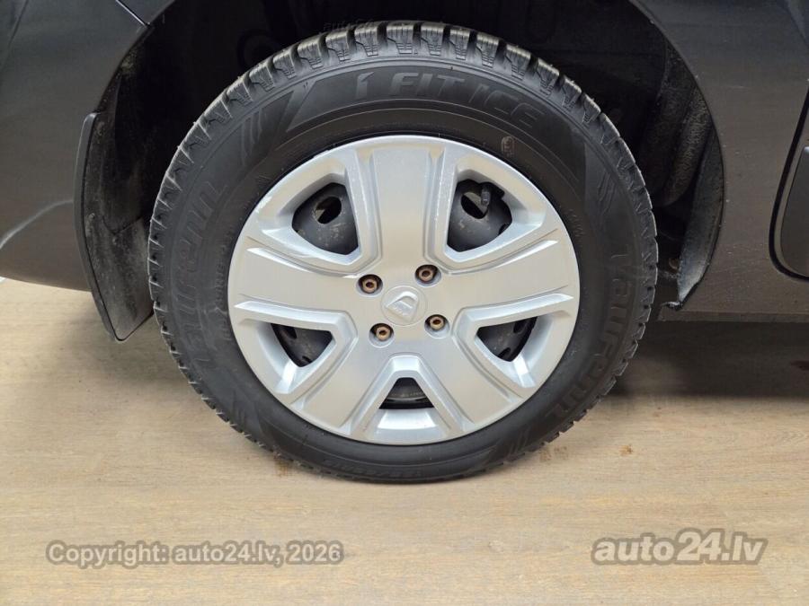 Grey Dacia Dokker 2019 in Tallinn, with an engine capacity of 1.60 L and mileage of 126 thousand km for 6900 €, photo 18 on AUTOMOTO.COM.LV