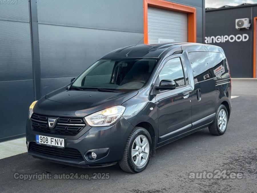 Grey Dacia Dokker 2020 in Kuressaare, with an engine capacity of 1.50 L and mileage of 180 thousand km for 6950 €, photo 2 on AUTOMOTO.COM.LV